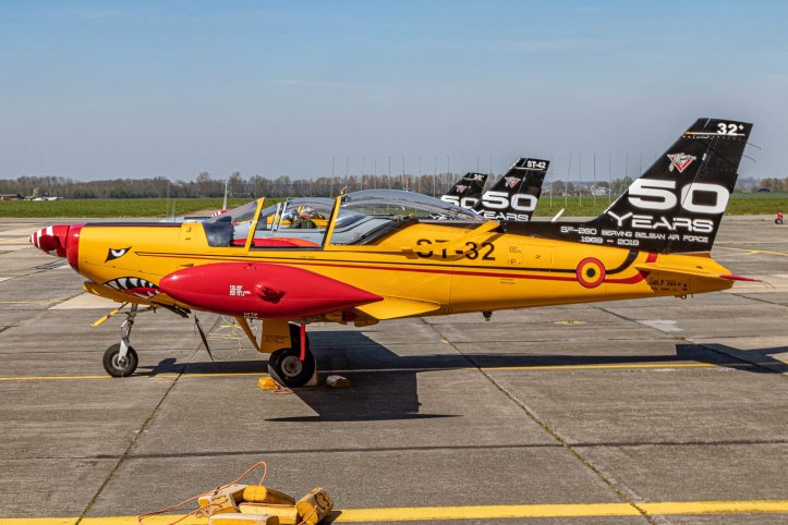 Le retrait du Marchetti s’effectuera d’ici 2023 – À l'Avant-Garde